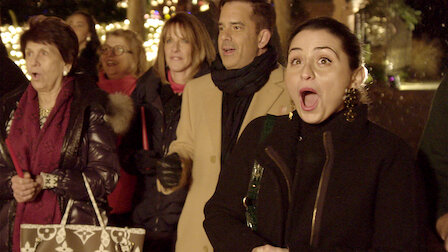 Watch Holiday Home Makeover with Mr. Christmas | Netflix Official Site
